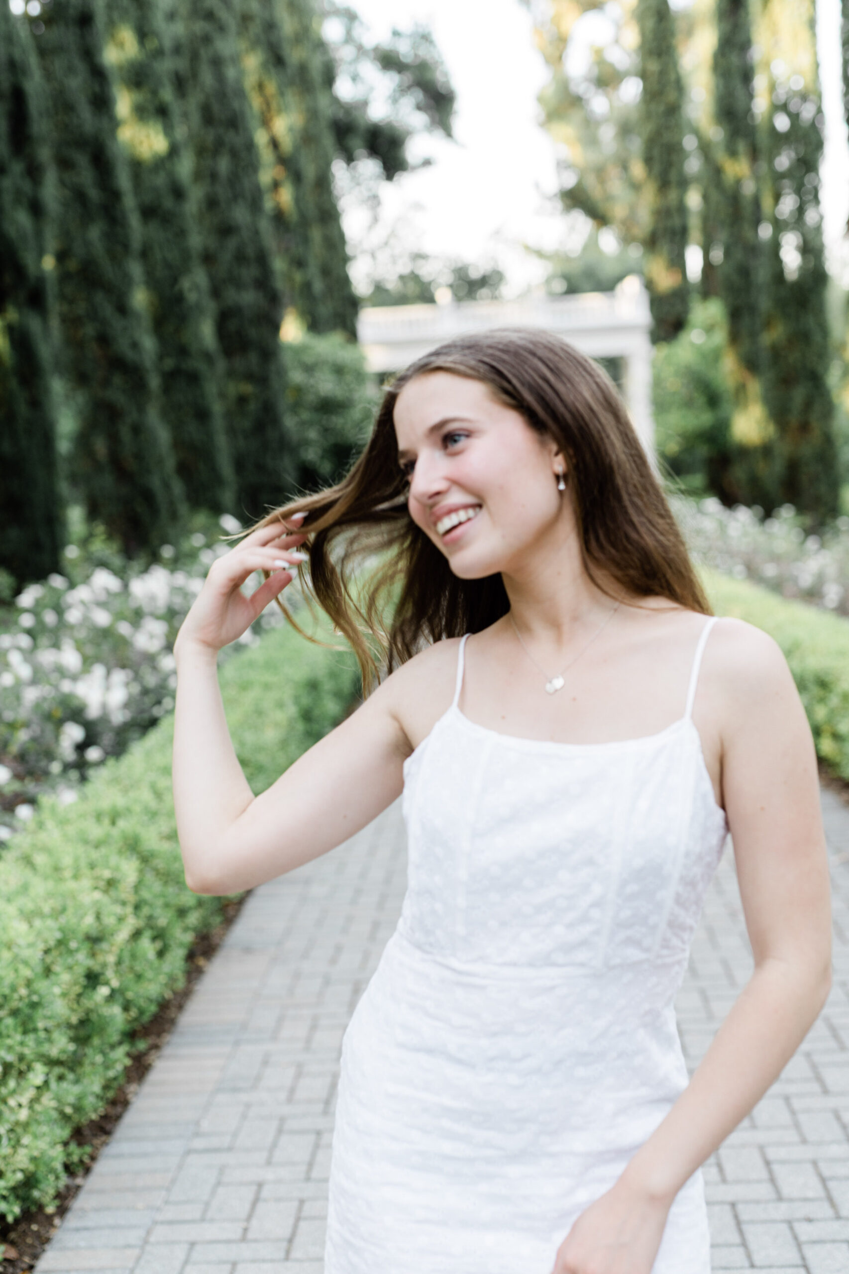 5 Simple Poses for Senior Photos - mindywebb.com