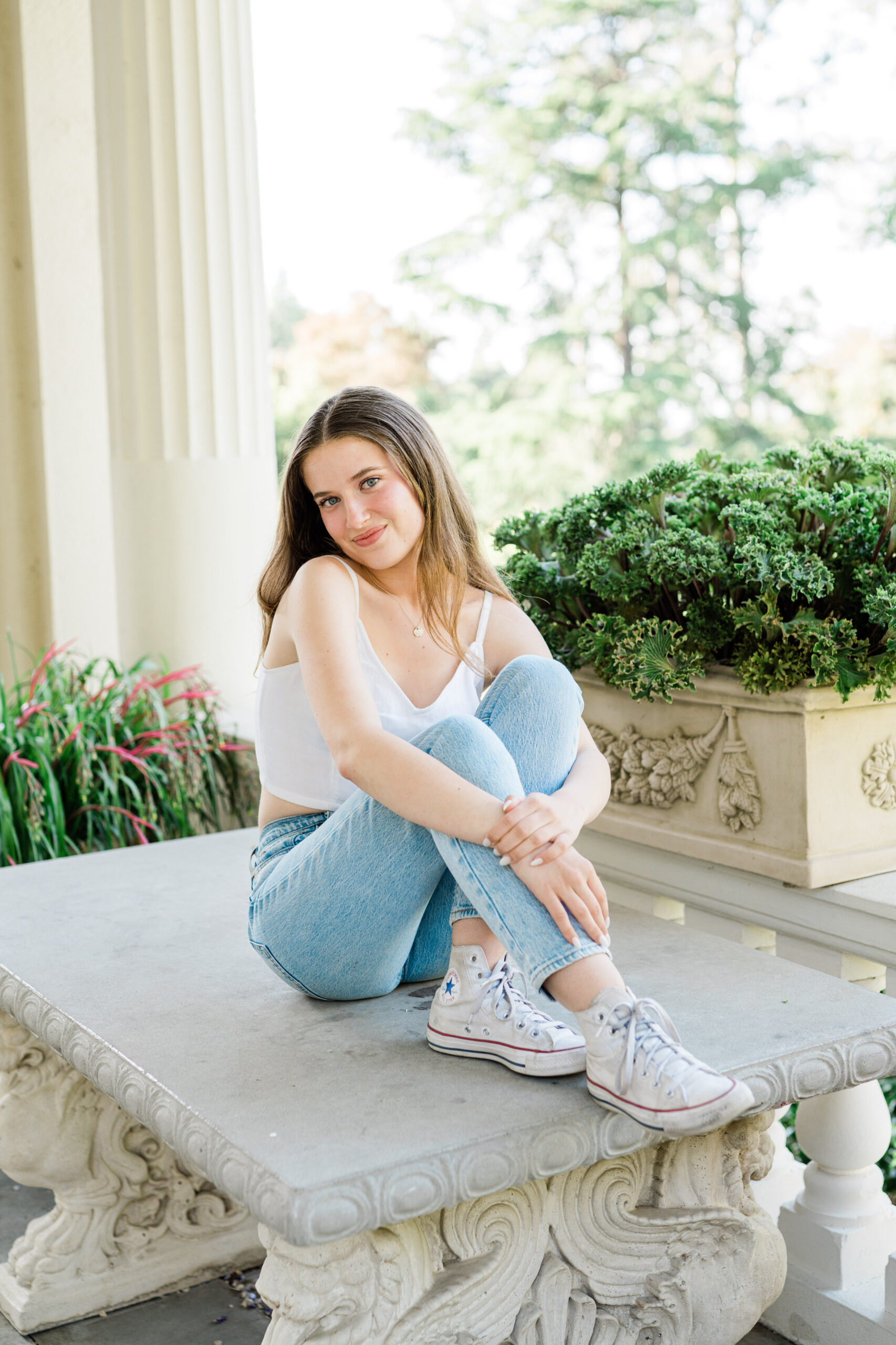 5 Simple Poses for Senior Photos - mindywebb.com